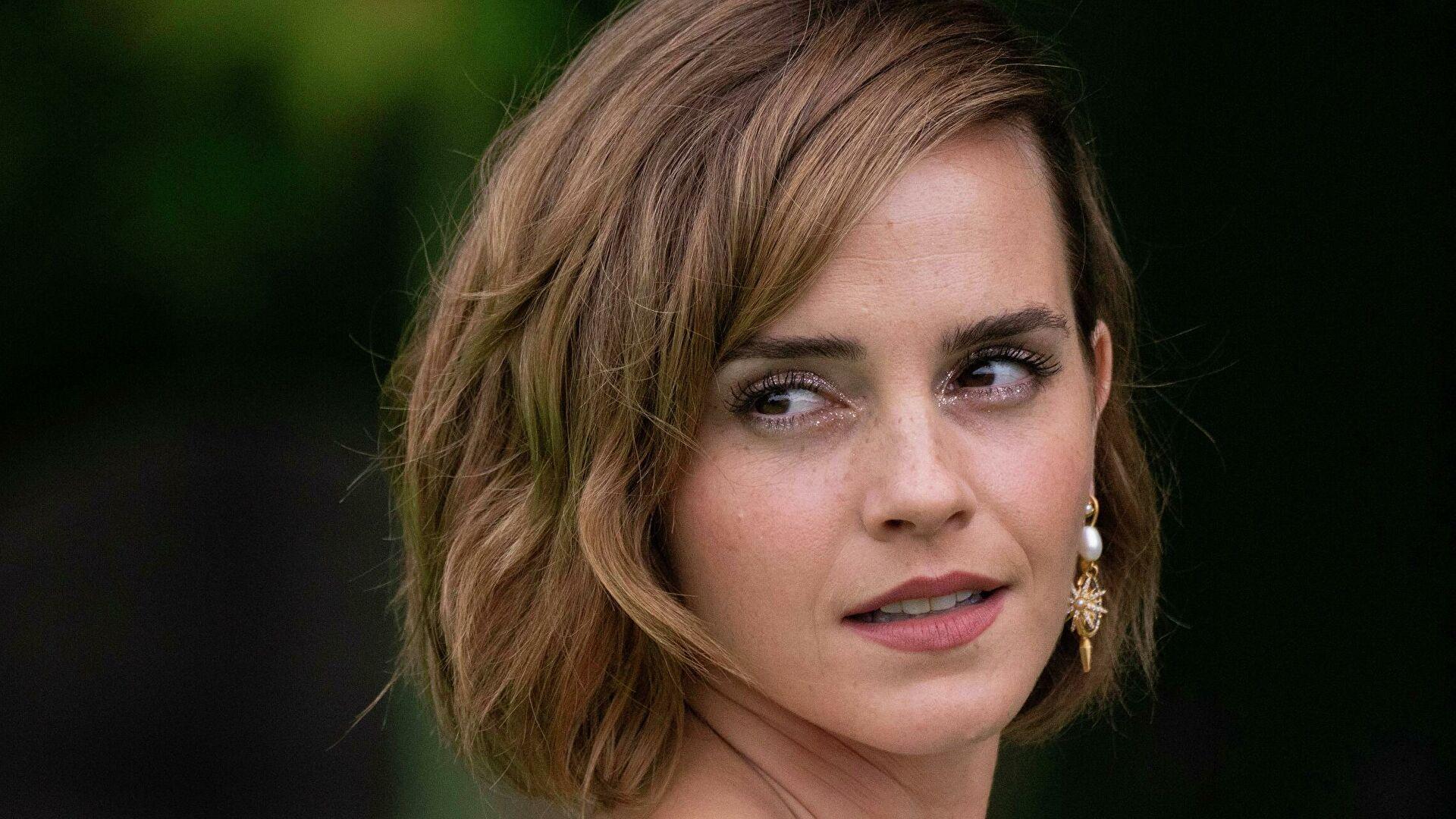 Emma Watson utilizó un look sustentable en la reunión por el 20 ...