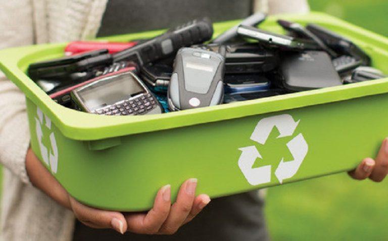 Qué es la obsolescencia programada y cómo impacta en el medioambiente