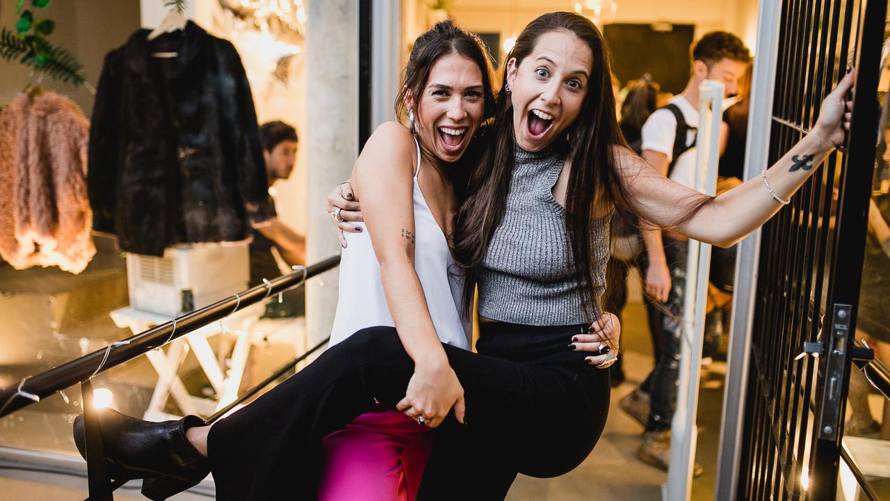 Moda circular: con este emprendimiento la hija de Julián Weich ya ...