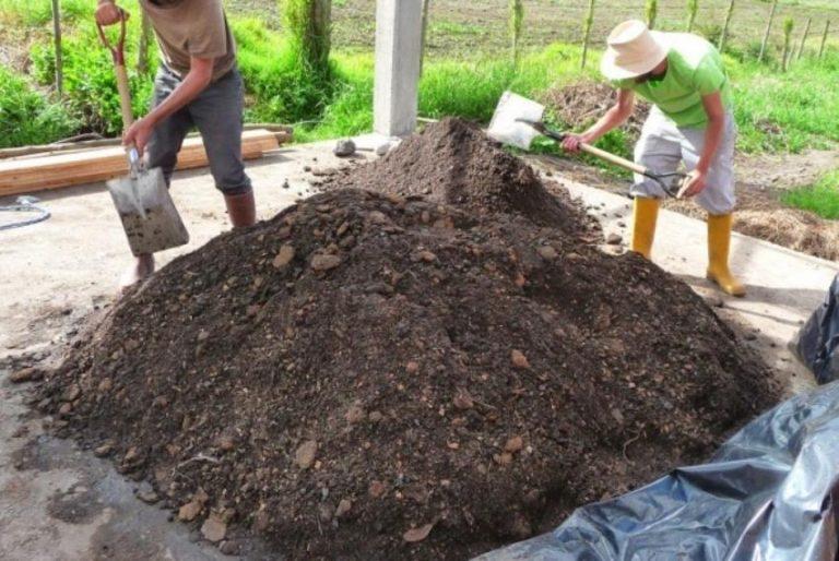 Bocashi, la técnica para enriquecer al suelo que "desafía" al compost