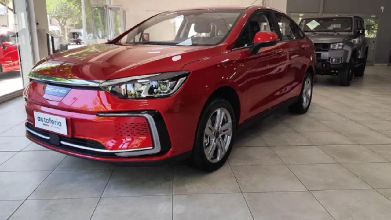 El primer sedán chino 100% eléctrico llega a Mendoza