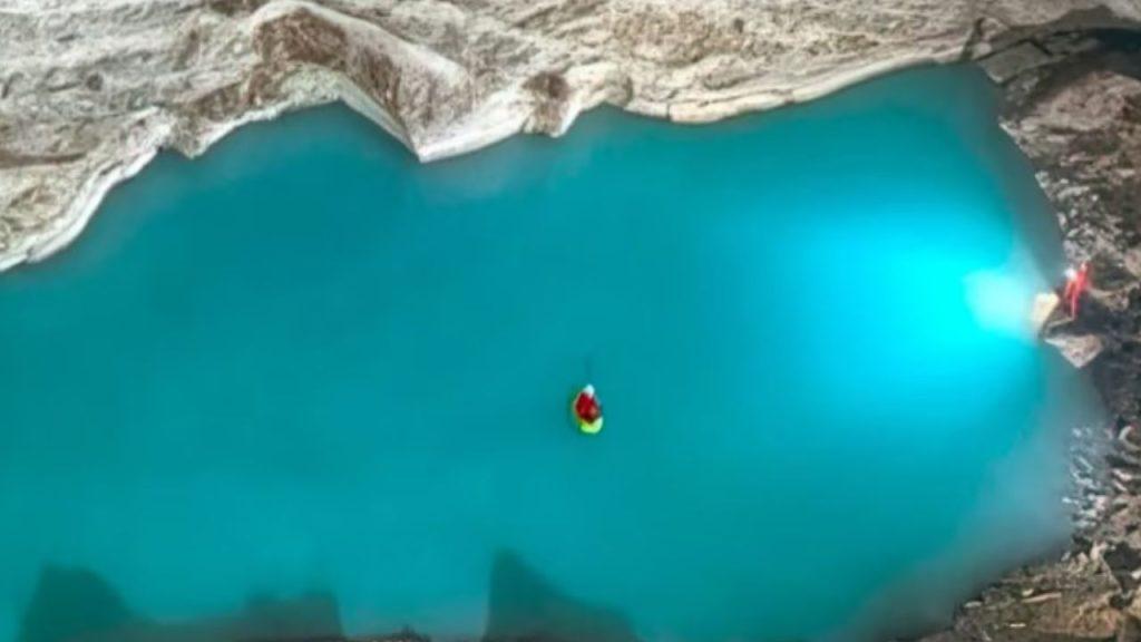 Hallan el lago termal subterráneo más grande del planeta