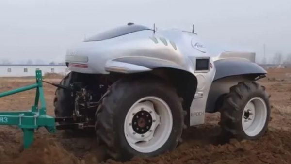 Así es el nuevo tractor impulsado por hidrógeno y con IA
