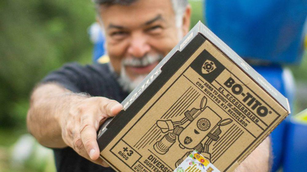 Un juguete argentino hecho con plástico reciclado que enseña a cuidar ...